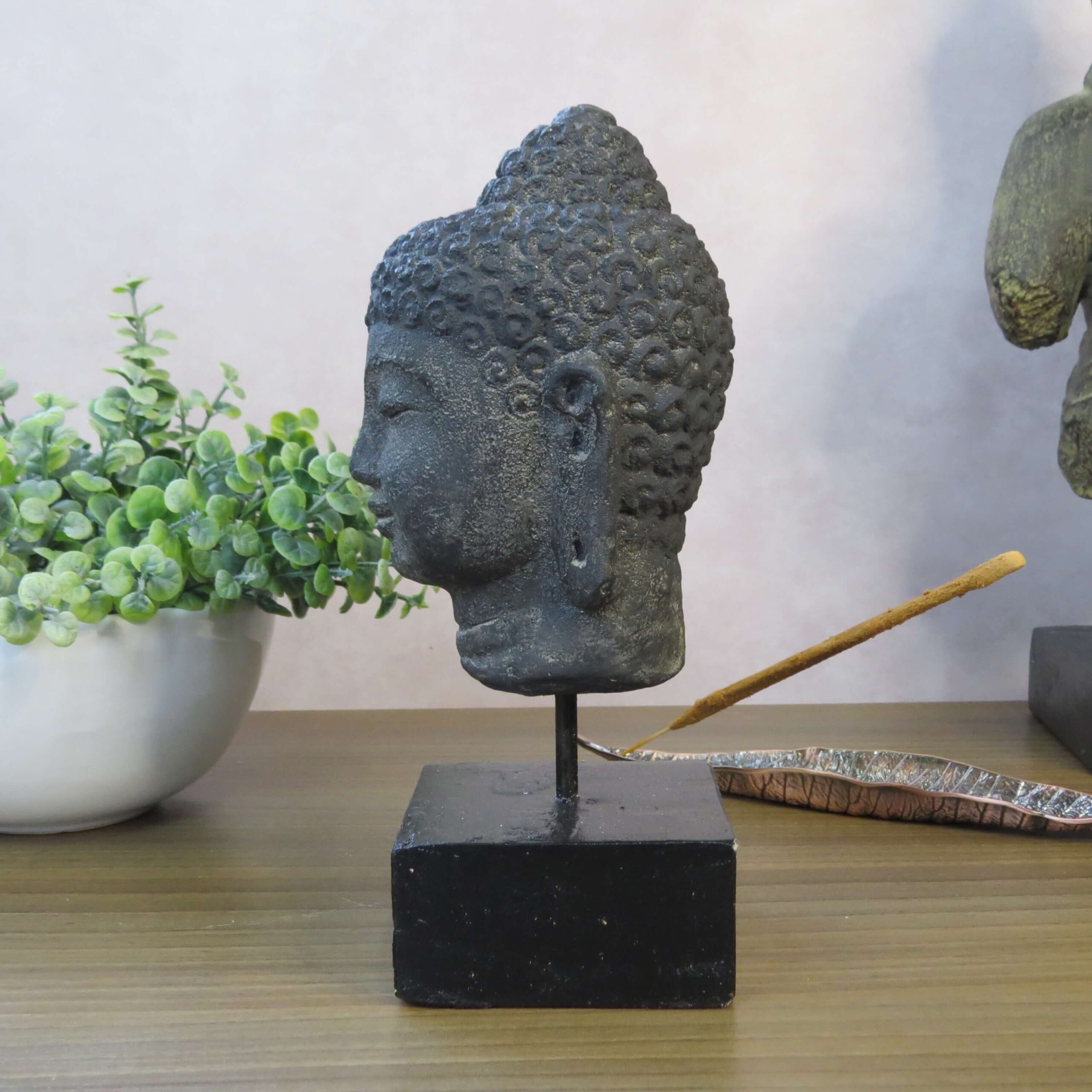 Cabeça de Buda em Pedestal - Medita Shop